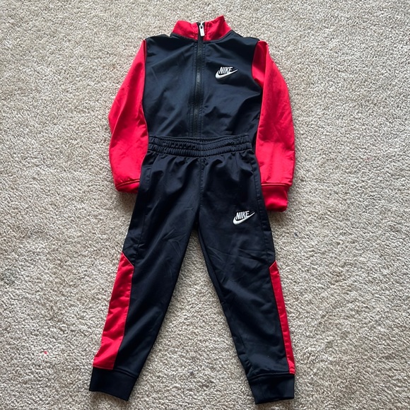 Nike | Matching Sets | Nike Track Suit | Poshmark
